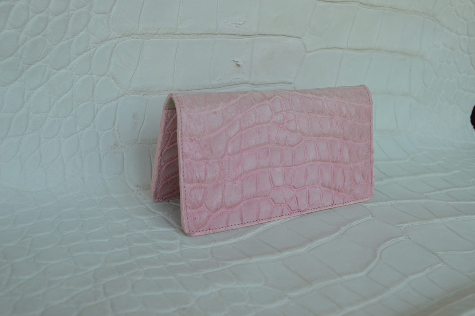 Genuine Alligator Leather Checkbook Cover - Central Florida Trophy Hunts